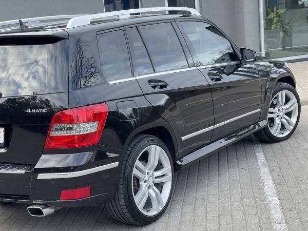 Melns Mercedes-Benz GLK 320 2009 Jūrmala, ar dzinēja tilpumu 3.00 L un nobraukumu 226 tūkst. km par 7250 €, foto 10 vietnē AUTOMOTO.COM.LV