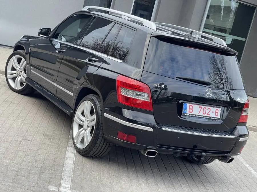 Melns Mercedes-Benz GLK 320 2009 Jūrmala, ar dzinēja tilpumu 3.00 L un nobraukumu 226 tūkst. km par 7250 €, foto 18 vietnē AUTOMOTO.COM.LV