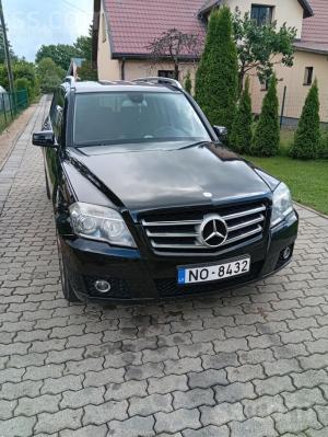Black Mercedes-Benz GLK 320 2009 in Riga, with an engine capacity of 3.00 L and mileage of 287 thousand km for 6200 €, photo  on AUTOMOTO.COM.LV