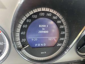 Black Mercedes-Benz GLK 320 2009 in Taurage, with an engine capacity of 2.99 L and mileage of 210 thousand km for 3900 €, photo 9 on AUTOMOTO.COM.LV