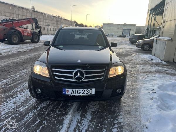 Mercedes-Benz GLK 320 2009 Trakai, ar dzinēja tilpumu 33.00 L un nobraukumu 253 tūkst. km par 7800 €, foto 2 vietnē AUTOMOTO.COM.LV