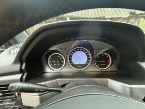 Мерседес ГЛК 320 2009 в Каунас, объемом двигателя 3.00 л и пробегом 375 тыс. км за 4500 €, фото 14 на AUTOMOTO.COM.LV