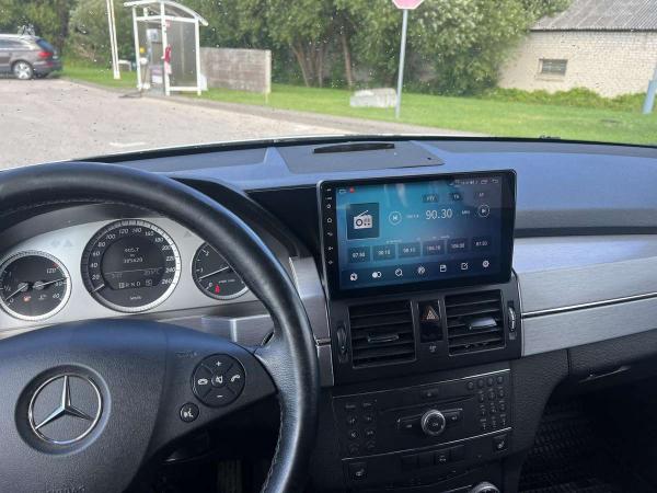 Grey Mercedes-Benz GLK 320 2008 in Kaunas, with an engine capacity of 2.99 L and mileage of 385 thousand km for 4999 €, photo 6 on AUTOMOTO.COM.LV