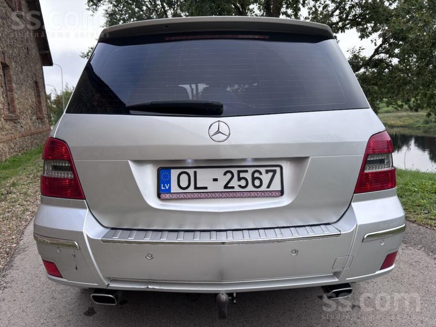 Pelēks Mercedes-Benz GLK 320 2008 Bauska, ar dzinēja tilpumu 3.00 L un nobraukumu 393 tūkst. km par 5000 €, foto 14 vietnē AUTOMOTO.COM.LV