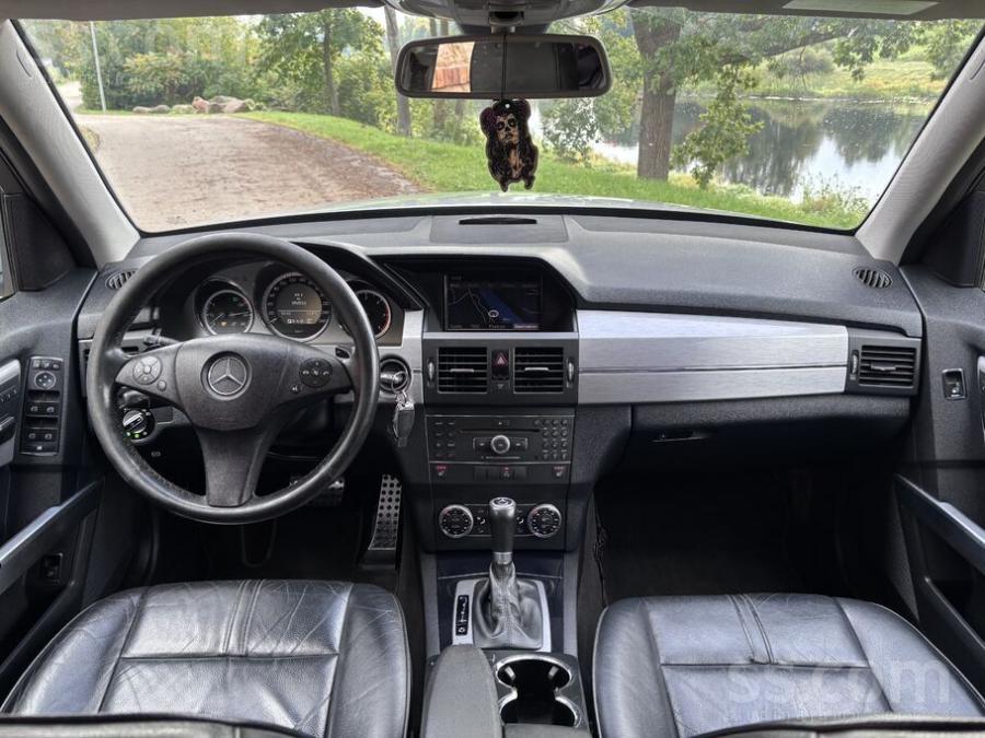 Pelēks Mercedes-Benz GLK 320 2008 Bauska, ar dzinēja tilpumu 3.00 L un nobraukumu 393 tūkst. km par 5000 €, foto 18 vietnē AUTOMOTO.COM.LV