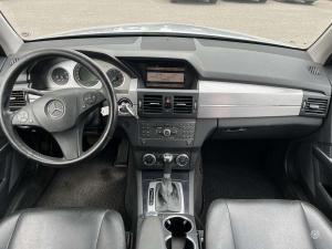 Grey Mercedes-Benz GLK 320 2009 in Vilnius, with an engine capacity of 2.99 L and mileage of 360 thousand km for 5400 €, photo 16 on AUTOMOTO.COM.LV