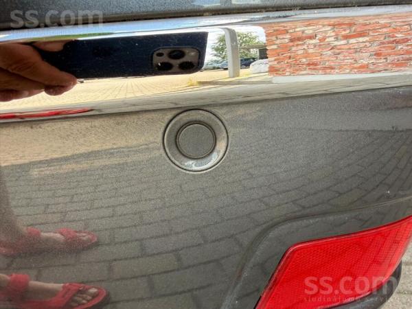 Pelēks Mercedes-Benz GLK 320 2010 Talsi, ar dzinēja tilpumu 3.00 L un nobraukumu 242 tūkst. km par 10970 €, foto 8 vietnē AUTOMOTO.COM.LV