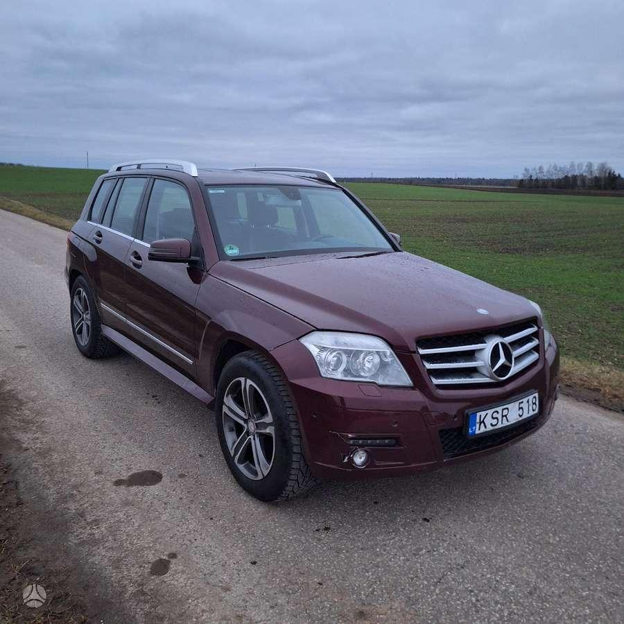 Sarkans Mercedes-Benz GLK 320 2008 Marijampole, ar dzinēja tilpumu 2.99 L un nobraukumu 244 tūkst. km par 5700 €, foto 2 vietnē AUTOMOTO.COM.LV