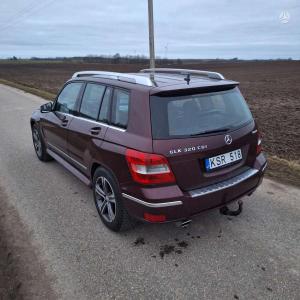 Sarkans Mercedes-Benz GLK 320 2008 Marijampole, ar dzinēja tilpumu 2.99 L un nobraukumu 244 tūkst. km par 5700 €, foto 3 vietnē AUTOMOTO.COM.LV