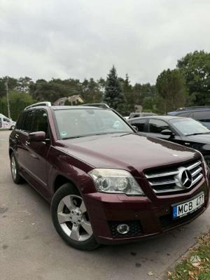 Sarkans Mercedes-Benz GLK 320 2009 Kauņa, ar dzinēja tilpumu 0.00 L un nobraukumu 330 tūkst. km par 3550 €, foto  vietnē AUTOMOTO.COM.LV