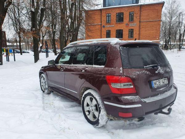 Sarkans Mercedes-Benz GLK 320 2009 Kauņa, ar dzinēja tilpumu 2.99 L un nobraukumu 320 tūkst. km par 5999 €, foto 7 vietnē AUTOMOTO.COM.LV