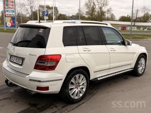 White Mercedes-Benz GLK 320 2008 in Daugavpils, with an engine capacity of 3.00 L and mileage of 0 thousand km for 6500 €, photo 7 on AUTOMOTO.COM.LV
