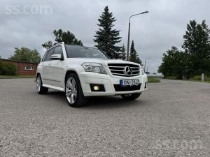 Balts Mercedes-Benz GLK 320 2009 Cēsis, ar dzinēja tilpumu 3.00 L un nobraukumu 0 tūkst. km par 8900 €, foto  vietnē AUTOMOTO.COM.LV