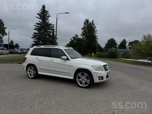 Белый Мерседес ГЛК 320 2009 в Цесис, объемом двигателя 3.00 л и пробегом 0 тыс. км за 8900 €, фото 3 на AUTOMOTO.COM.LV