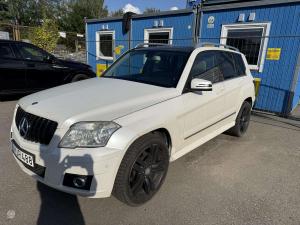 White Mercedes-Benz GLK 320 2009 in Vilnius, with an engine capacity of 2.99 L and mileage of 364 thousand km for 2950 €, photo  on AUTOMOTO.COM.LV