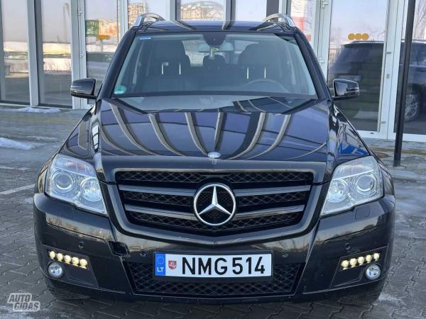 Melns Mercedes-Benz GLK 350 2009 Viļņa, ar dzinēja tilpumu 3.00 L un nobraukumu 325 tūkst. km par 5800 €, foto 2 vietnē AUTOMOTO.COM.LV