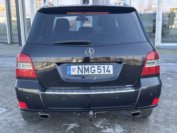 Melns Mercedes-Benz GLK 350 2009 Viļņa, ar dzinēja tilpumu 3.00 L un nobraukumu 325 tūkst. km par 5800 €, foto 5 vietnē AUTOMOTO.COM.LV