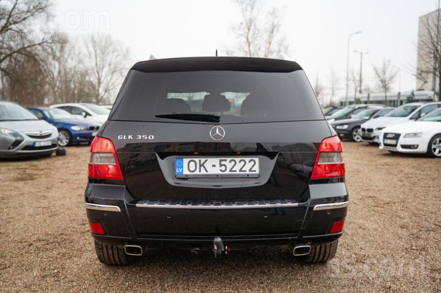 Black Mercedes-Benz GLK 350 2009 in Liepaja, with an engine capacity of 3.00 L and mileage of 253 thousand km for 8900 €, photo 9 on AUTOMOTO.COM.LV