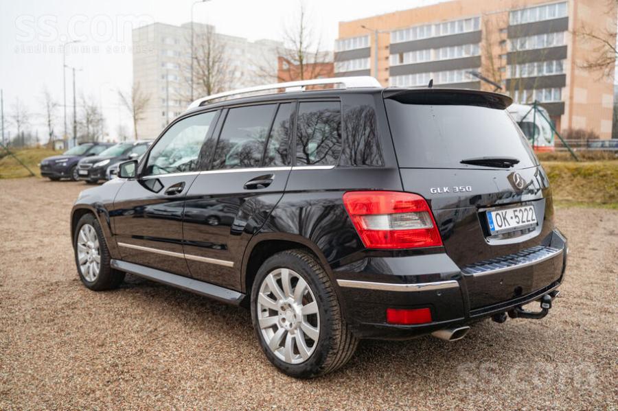 Black Mercedes-Benz GLK 350 2009 in Liepaja, with an engine capacity of 3.00 L and mileage of 253 thousand km for 8900 €, photo 10 on AUTOMOTO.COM.LV
