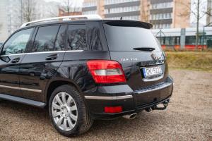 Black Mercedes-Benz GLK 350 2009 in Liepaja, with an engine capacity of 3.00 L and mileage of 253 thousand km for 8900 €, photo 11 on AUTOMOTO.COM.LV