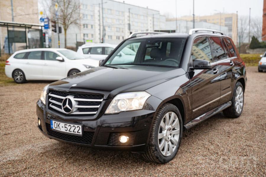 Black Mercedes-Benz GLK 350 2009 in Liepaja, with an engine capacity of 3.00 L and mileage of 253 thousand km for 8900 €, photo 17 on AUTOMOTO.COM.LV