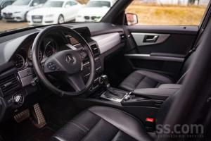 Black Mercedes-Benz GLK 350 2009 in Liepaja, with an engine capacity of 3.00 L and mileage of 253 thousand km for 8900 €, photo 22 on AUTOMOTO.COM.LV