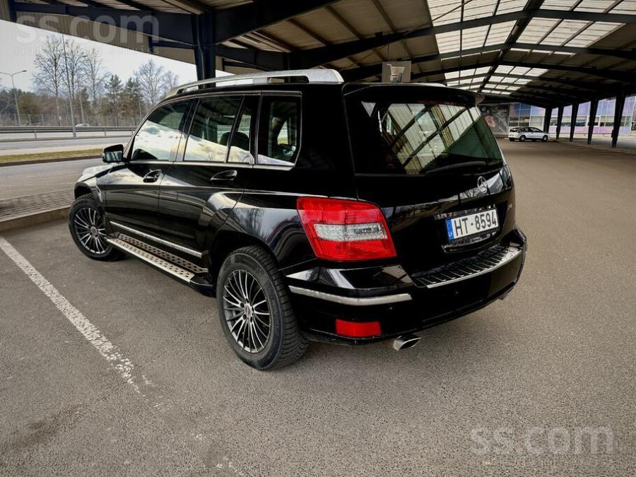 Melns Mercedes-Benz GLK 350 2009 Rīga, ar dzinēja tilpumu 3.00 L un nobraukumu 147 tūkst. km par 9200 €, foto 5 vietnē AUTOMOTO.COM.LV