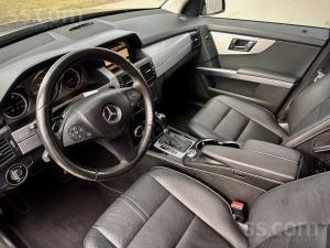 Melns Mercedes-Benz GLK 350 2009 Rīga, ar dzinēja tilpumu 3.00 L un nobraukumu 147 tūkst. km par 9200 €, foto 8 vietnē AUTOMOTO.COM.LV