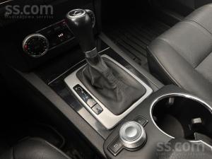Melns Mercedes-Benz GLK 350 2009 Rīga, ar dzinēja tilpumu 3.00 L un nobraukumu 147 tūkst. km par 9200 €, foto 17 vietnē AUTOMOTO.COM.LV