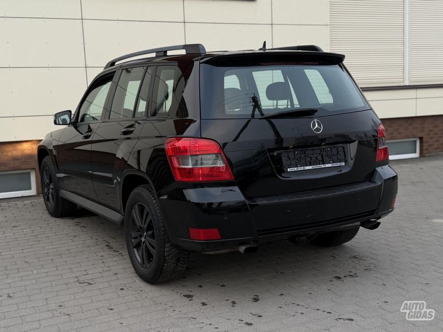 Melns Mercedes-Benz GLK 350 2009 Kretinga, ar dzinēja tilpumu 3.00 L un nobraukumu 220 tūkst. km par 7600 €, foto 8 vietnē AUTOMOTO.COM.LV