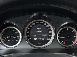 Черный Мерседес ГЛК 350 2009 в Кретинга, объемом двигателя 3.00 л и пробегом 292 тыс. км за 7600 €, фото 10 на AUTOMOTO.COM.LV