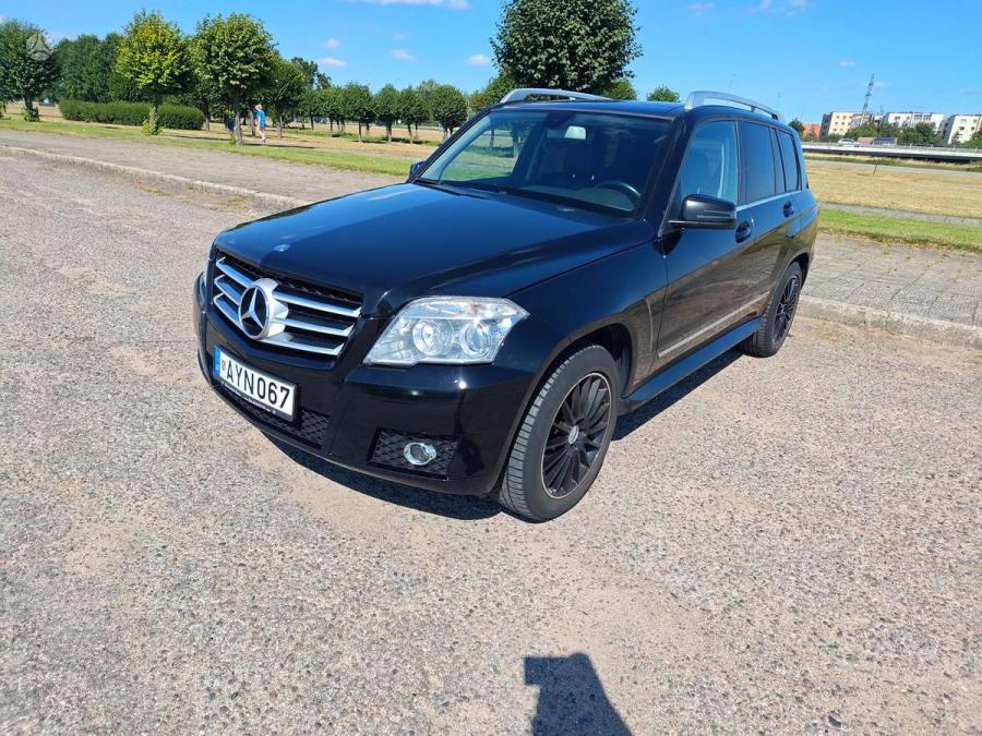 Melns Mercedes-Benz GLK 350 2009 Kauņa, ar dzinēja tilpumu 3.50 L un nobraukumu 206 tūkst. km par 6200 €, foto 4 vietnē AUTOMOTO.COM.LV