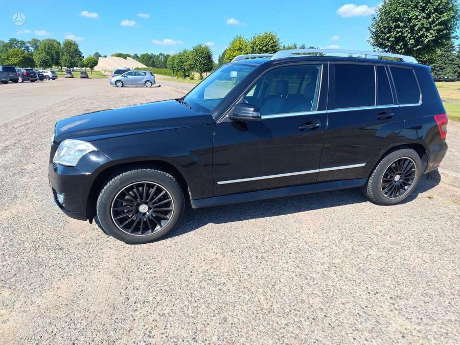 Melns Mercedes-Benz GLK 350 2009 Kauņa, ar dzinēja tilpumu 3.50 L un nobraukumu 206 tūkst. km par 6200 €, foto 5 vietnē AUTOMOTO.COM.LV