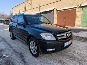Black Mercedes-Benz GLK 350 2010 in Vilnius, with an engine capacity of 3.00 L and mileage of 283 thousand km for 7850 €, photo 2 on AUTOMOTO.COM.LV