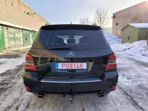 Black Mercedes-Benz GLK 350 2010 in Vilnius, with an engine capacity of 3.00 L and mileage of 283 thousand km for 7850 €, photo 6 on AUTOMOTO.COM.LV