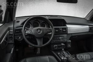 Черный Мерседес ГЛК 350 2010 в Рига, объемом двигателя 3.00 л и пробегом 0 тыс. км за 7990 €, фото 17 на AUTOMOTO.COM.LV