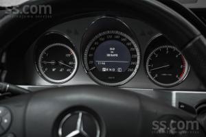 Черный Мерседес ГЛК 350 2010 в Рига, объемом двигателя 3.00 л и пробегом 0 тыс. км за 7990 €, фото 18 на AUTOMOTO.COM.LV