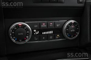 Черный Мерседес ГЛК 350 2010 в Рига, объемом двигателя 3.00 л и пробегом 0 тыс. км за 7990 €, фото 24 на AUTOMOTO.COM.LV
