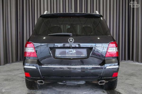 Black Mercedes-Benz GLK 350 2012 in Marijampole, with an engine capacity of 3.00 L and mileage of 284 thousand km for 9250 €, photo 10 on AUTOMOTO.COM.LV