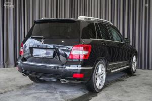 Black Mercedes-Benz GLK 350 2012 in Marijampole, with an engine capacity of 3.00 L and mileage of 284 thousand km for 9250 €, photo 13 on AUTOMOTO.COM.LV
