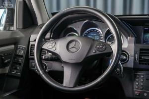 Black Mercedes-Benz GLK 350 2012 in Marijampole, with an engine capacity of 3.00 L and mileage of 284 thousand km for 9250 €, photo 22 on AUTOMOTO.COM.LV