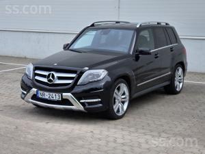 Black Mercedes-Benz GLK 350 2012 in Riga, with an engine capacity of 3.00 L and mileage of 220 thousand km for 14490 €, photo 6 on AUTOMOTO.COM.LV