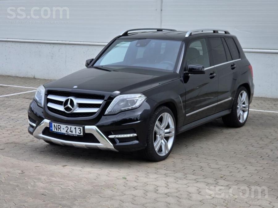 Black Mercedes-Benz GLK 350 2012 in Riga, with an engine capacity of 3.00 L and mileage of 220 thousand km for 14490 €, photo 6 on AUTOMOTO.COM.LV