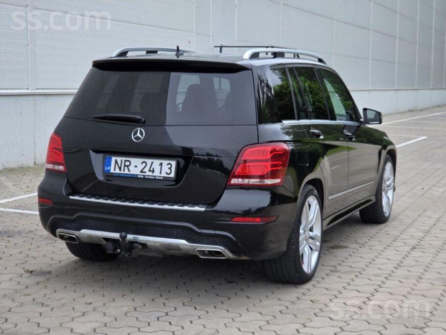 Black Mercedes-Benz GLK 350 2012 in Riga, with an engine capacity of 3.00 L and mileage of 220 thousand km for 14490 €, photo 12 on AUTOMOTO.COM.LV