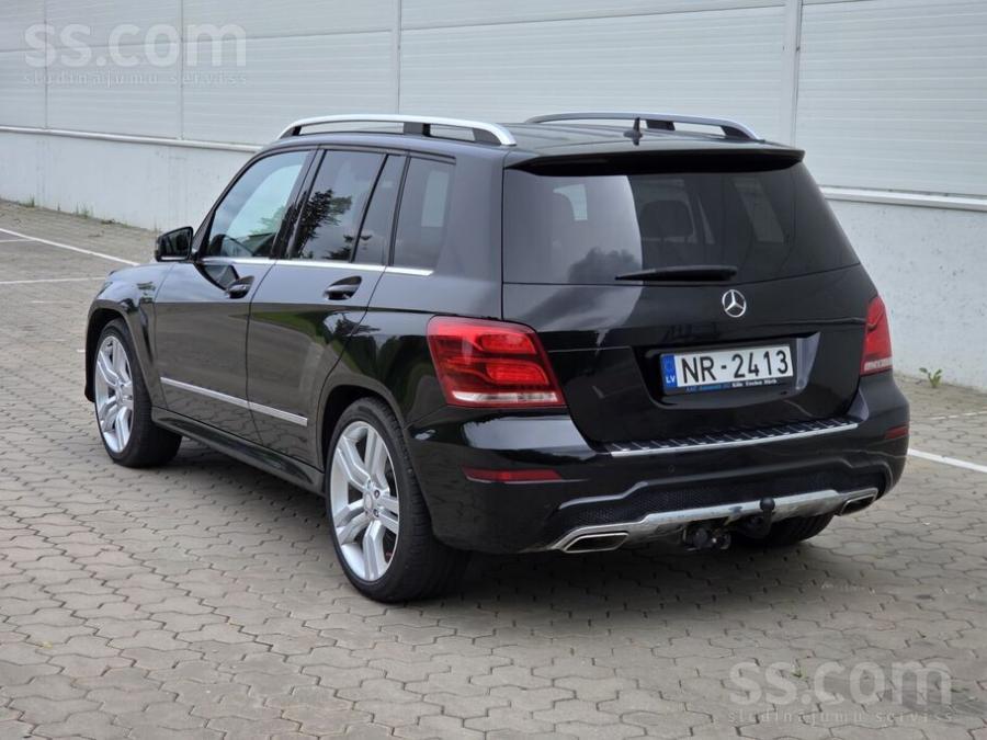 Black Mercedes-Benz GLK 350 2012 in Riga, with an engine capacity of 3.00 L and mileage of 220 thousand km for 14490 €, photo 15 on AUTOMOTO.COM.LV
