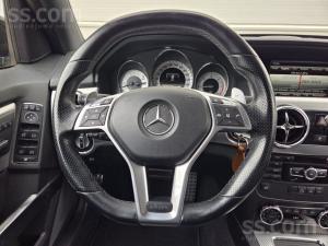 Black Mercedes-Benz GLK 350 2012 in Riga, with an engine capacity of 3.00 L and mileage of 220 thousand km for 14490 €, photo 25 on AUTOMOTO.COM.LV