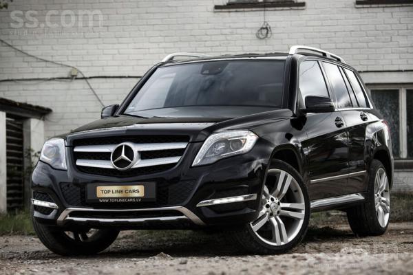 Black Mercedes-Benz GLK 350 2012 in Tukums, with an engine capacity of 3.00 L and mileage of 0 thousand km for 12888 €, photo 2 on AUTOMOTO.COM.LV