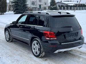 Black Mercedes-Benz GLK 350 2013 in Kedainiai, with an engine capacity of 2.99 L and mileage of 262 thousand km for 10399 €, photo 4 on AUTOMOTO.COM.LV