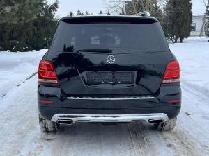 Black Mercedes-Benz GLK 350 2013 in Kedainiai, with an engine capacity of 2.99 L and mileage of 262 thousand km for 10399 €, photo 9 on AUTOMOTO.COM.LV