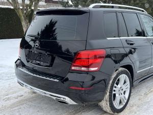 Black Mercedes-Benz GLK 350 2013 in Kedainiai, with an engine capacity of 2.99 L and mileage of 262 thousand km for 10399 €, photo 11 on AUTOMOTO.COM.LV